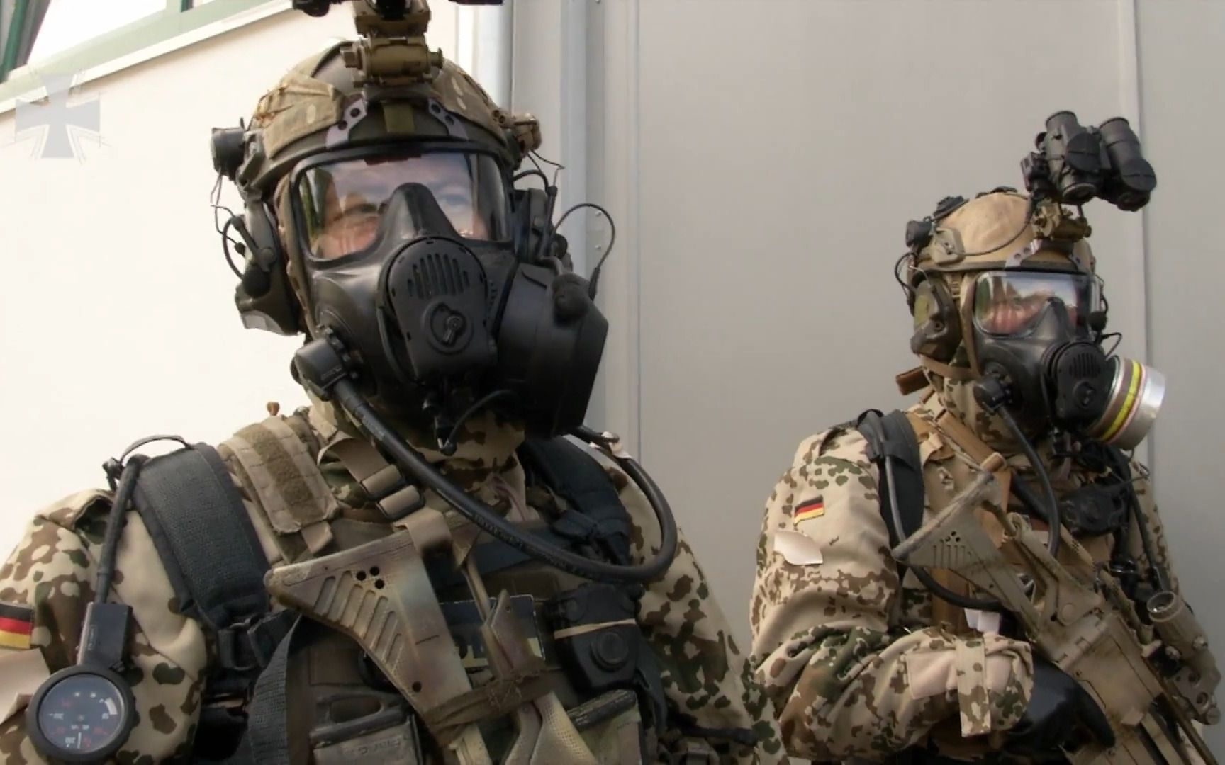 【德国】联邦特种KSK中为数不多的女兵之一的帅姐姐