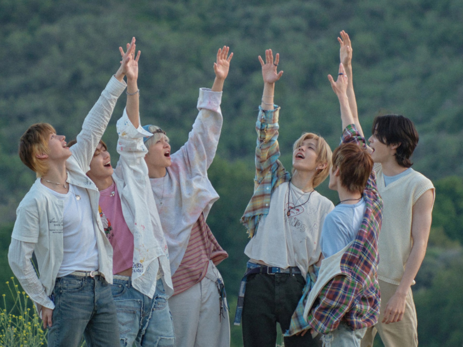 RIIZE正规一《ODYSSEY》全专10首纯享版-月见鸦青-椅-哔哩哔哩视频