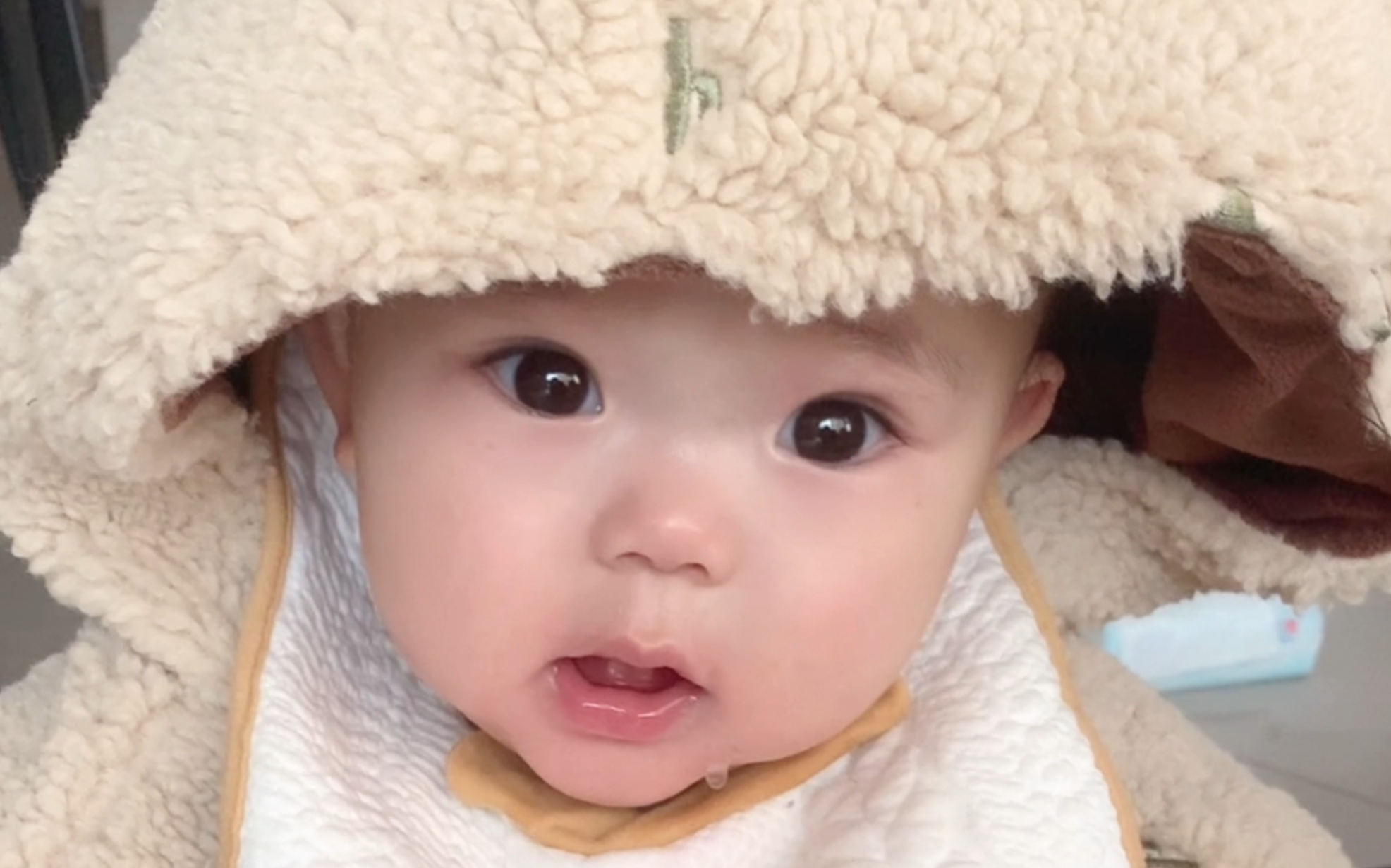 我也不想心动啊 可是她叫我姐姐唉 乐苡妹妹 乐苡妹妹 哔哩哔哩视频 
