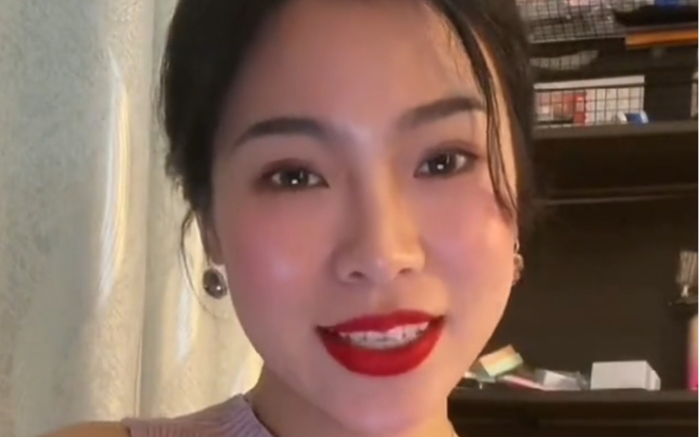 好怀念过去吖！-美姨小玲-美姨小玲-哔哩哔哩视频