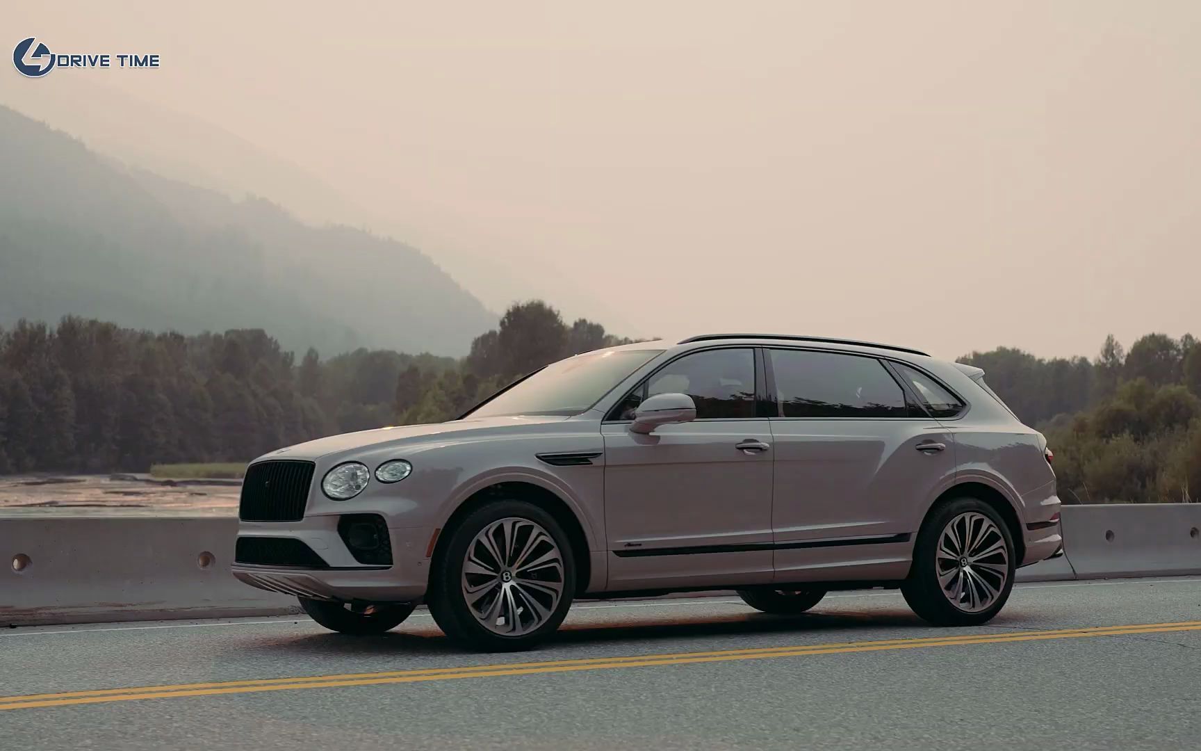 2023 宾利 BENTAYGA EWB–顶级豪华SUV_哔哩哔哩_bilibili