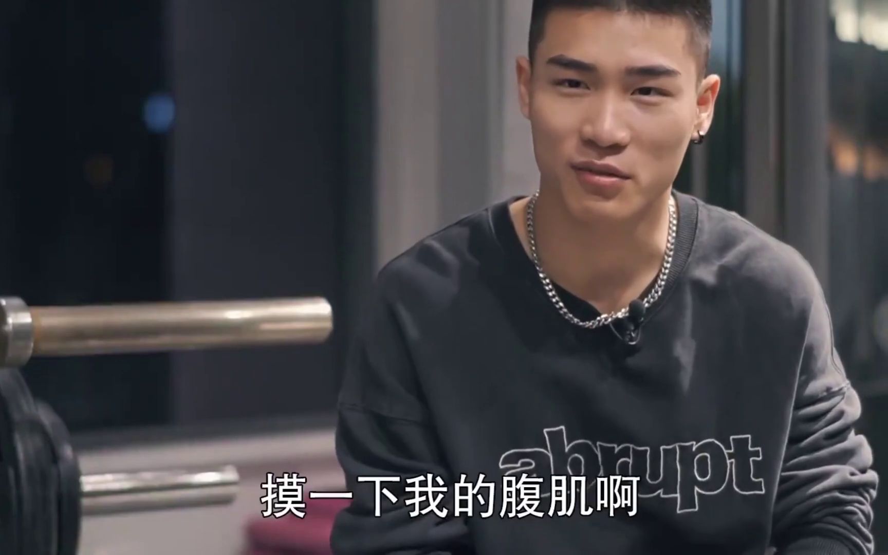 精壮直男教练的遭遇 蹦沙卡拉卡nn What 哔哩哔哩视频