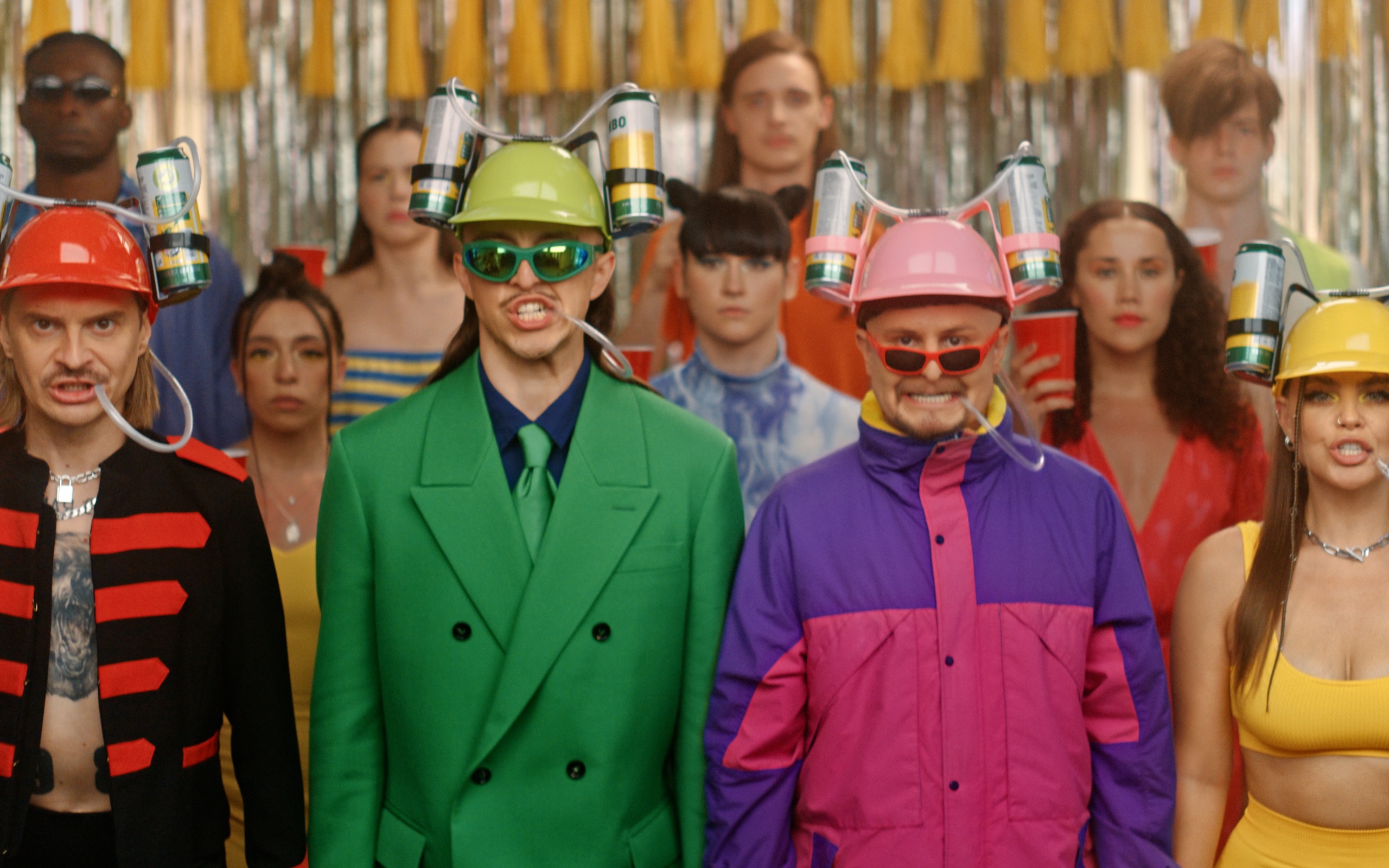  Little Big Oliver Tree TURN IT UP MV feat Tommy Cash LittleBig