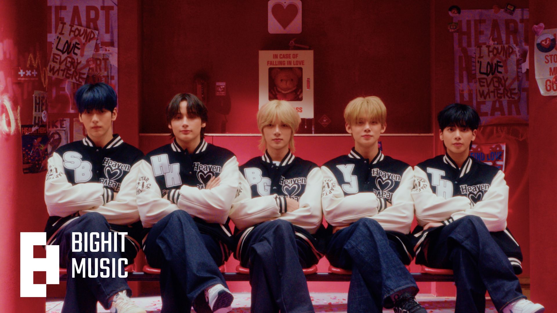 TXT - The Star Chapter: SANCTUARY - Concept Clip 'LOVER'-TXT_OFFICIAL-TXT_OFFICIAL-哔哩哔哩视频