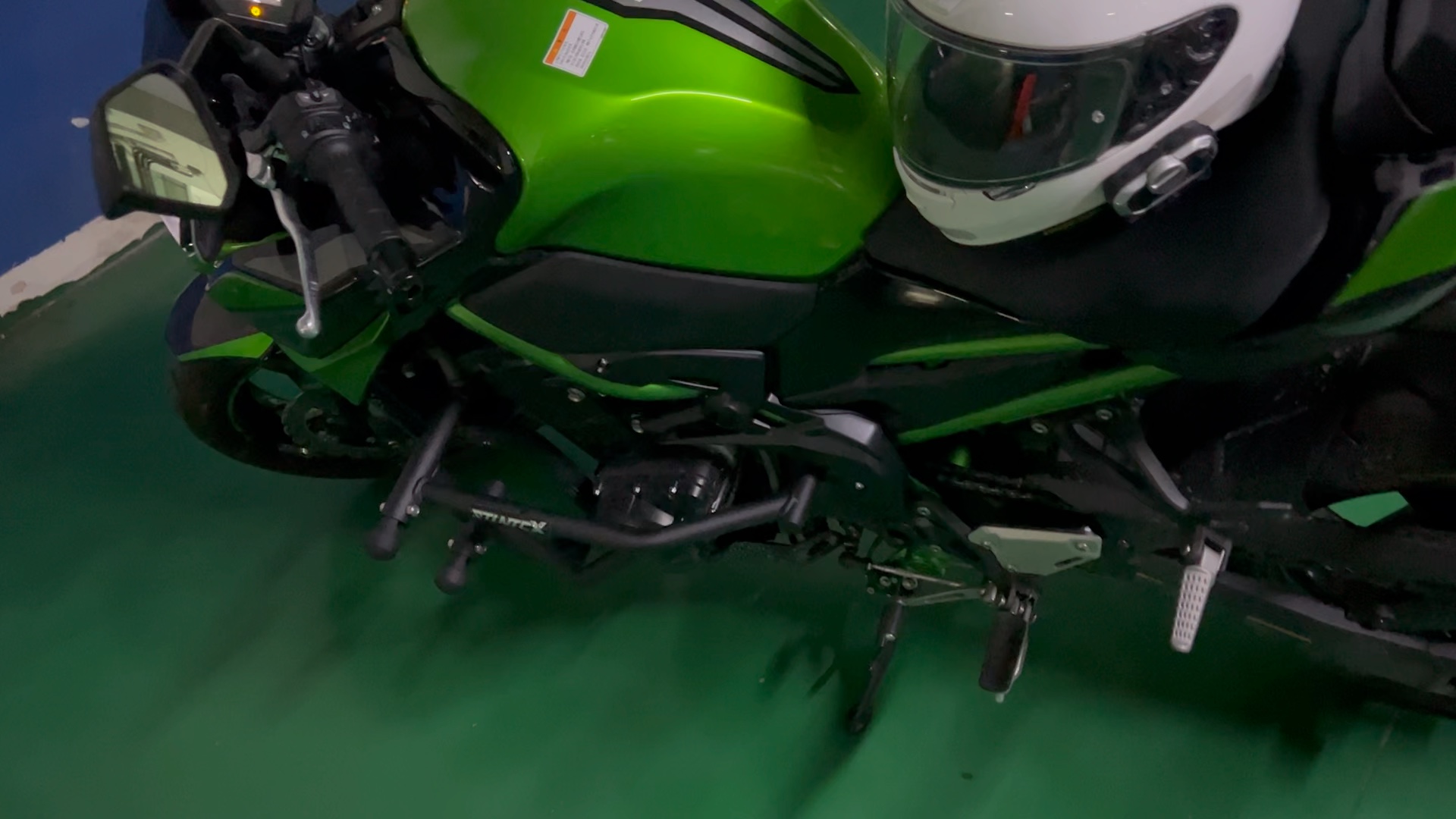 z900提车 跟我之前骑的小排量完全两个概念_哔哩哔哩_bilibili