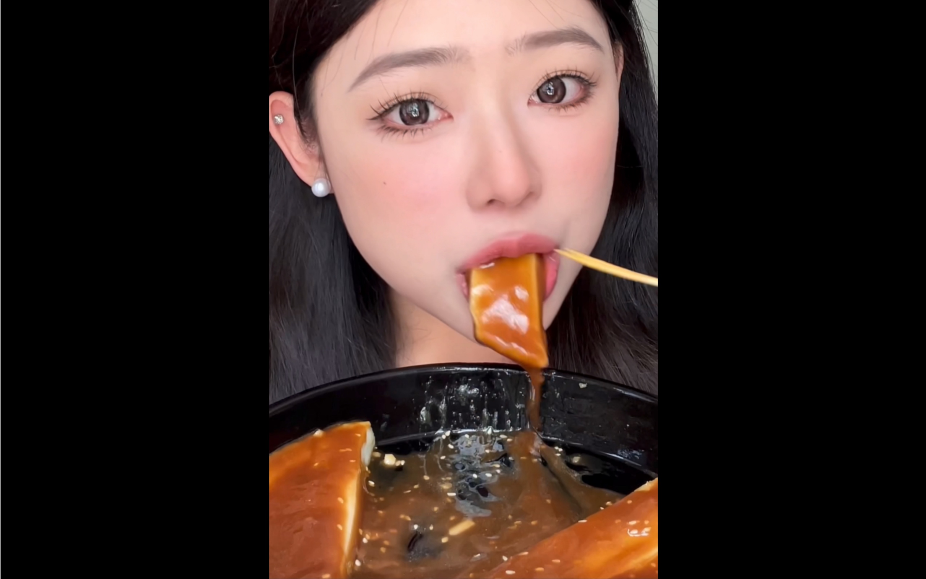 【吃货卡妹fran】过节后接着吸面！三养火鸡面yyds-没有原石给心海-吃吃吃2-哔哩哔哩视频