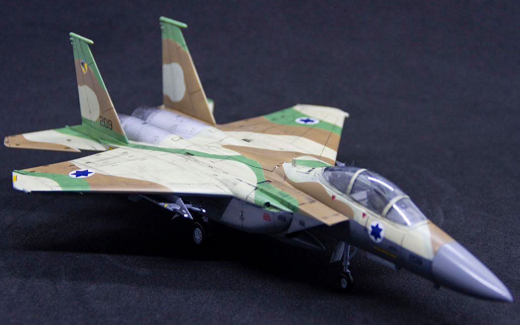 [原创]以色列F-15E战斗机 1:72比例 飞机模型_哔哩哔哩_bilibili