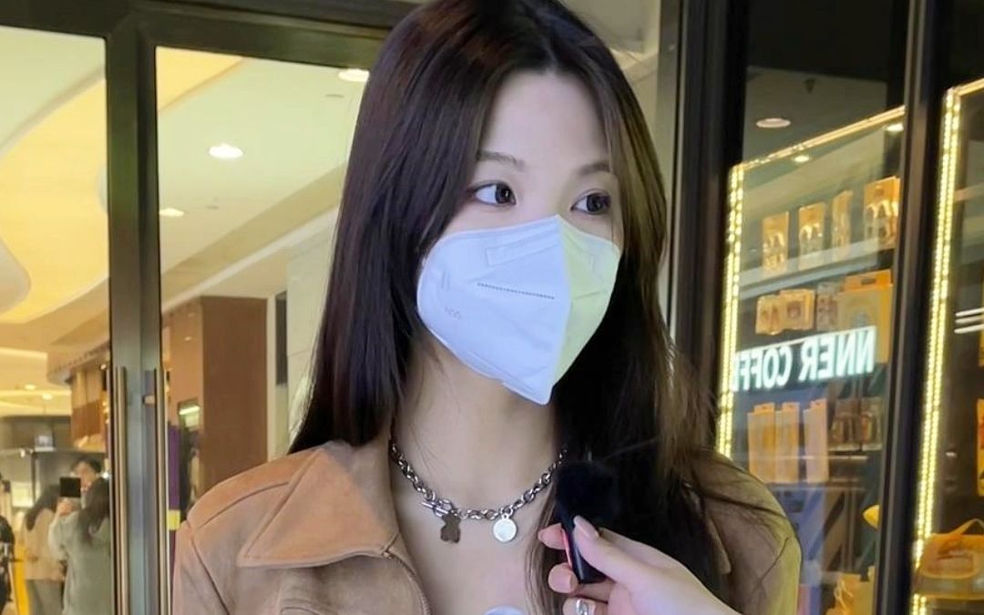 166母单小姐姐 家里还是收租的-深圳采访-深圳采访-哔哩哔哩视频