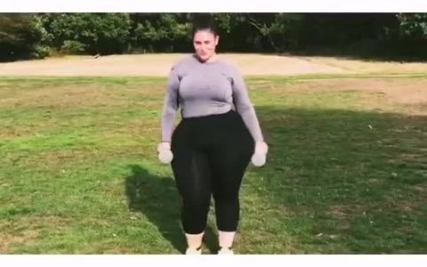 这才叫BBW - 比你大还灵活_哔哩哔哩_bilibili