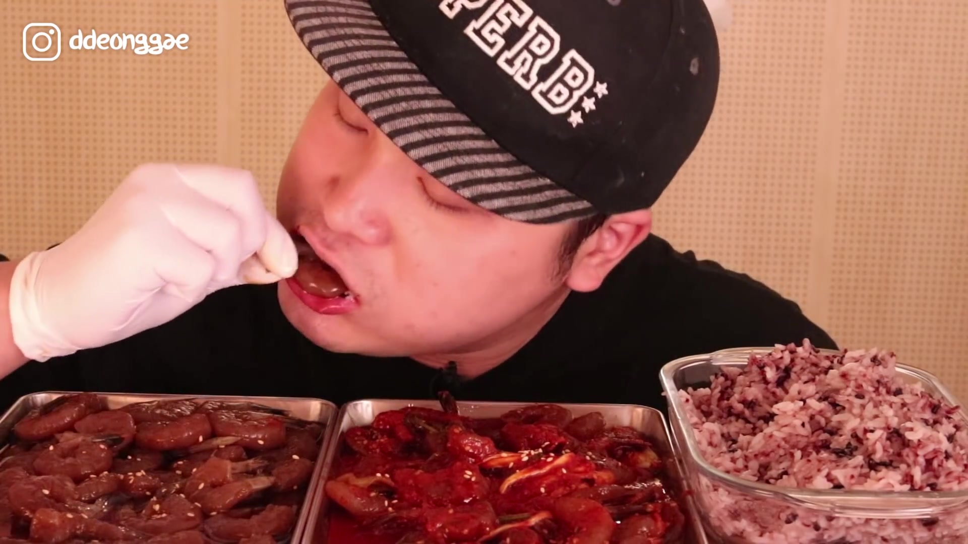 ddeonggae-DONKEY 弟弟 酱虾和醋虾 黑米饭 190518_哔哩哔哩_bilibili