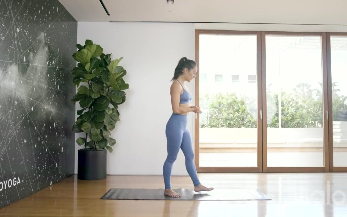 Briohny Smyth | Alo Yoga | 30 Minute Energizing Power Vinyasa Flow