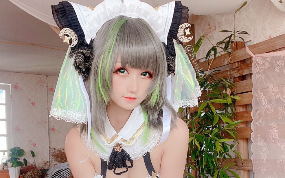 【最美Coser小姐姐】这是什么神仙颜值，快扶我起来 ️ Kuuko W_哔哩哔哩_bilibili