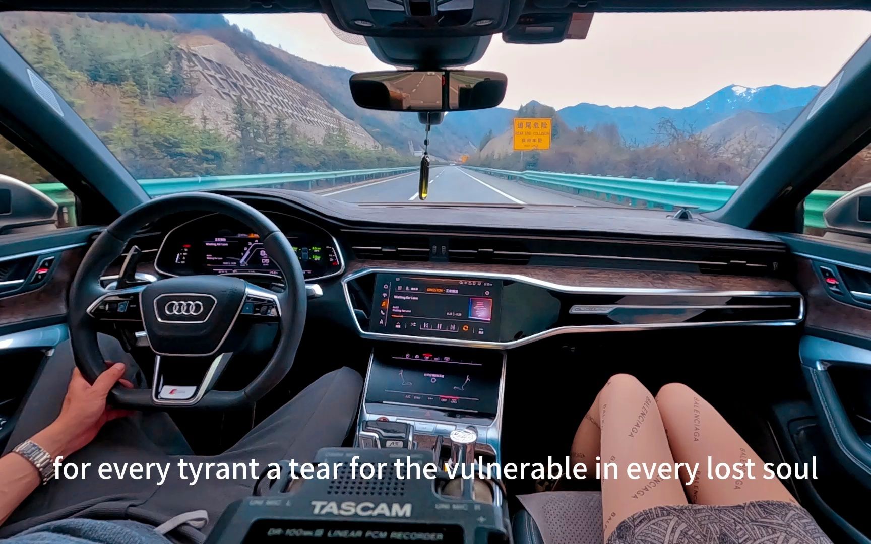 Avicii《Waiting for Love》奥迪A6L大B&O音响 《A6L大bo全网首发》（录音笔正中录制）（动态录制）-奥迪A6L大BO音乐台-奥迪A6L大BO音乐台-哔哩哔哩视频