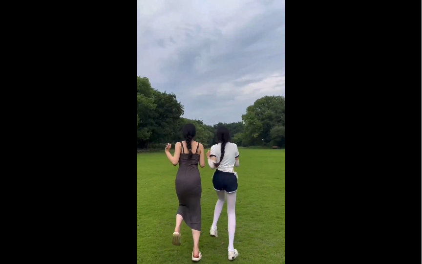 喜欢左边还是右边～-zmdwuwuwu-zmdwuwuwu-哔哩哔哩视频