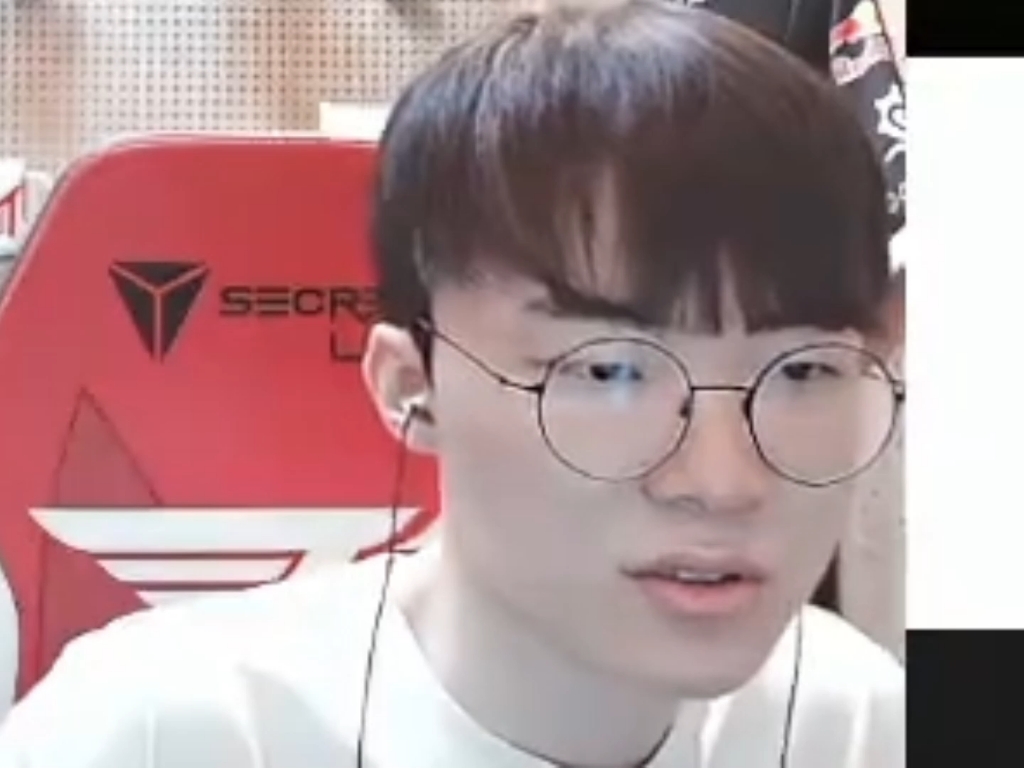 T1虎牙首秀对战主播队，Faker:芜湖神是谁？三桂还是一如既往的菜-桂神大食堂-桂神大食堂-哔哩哔哩视频