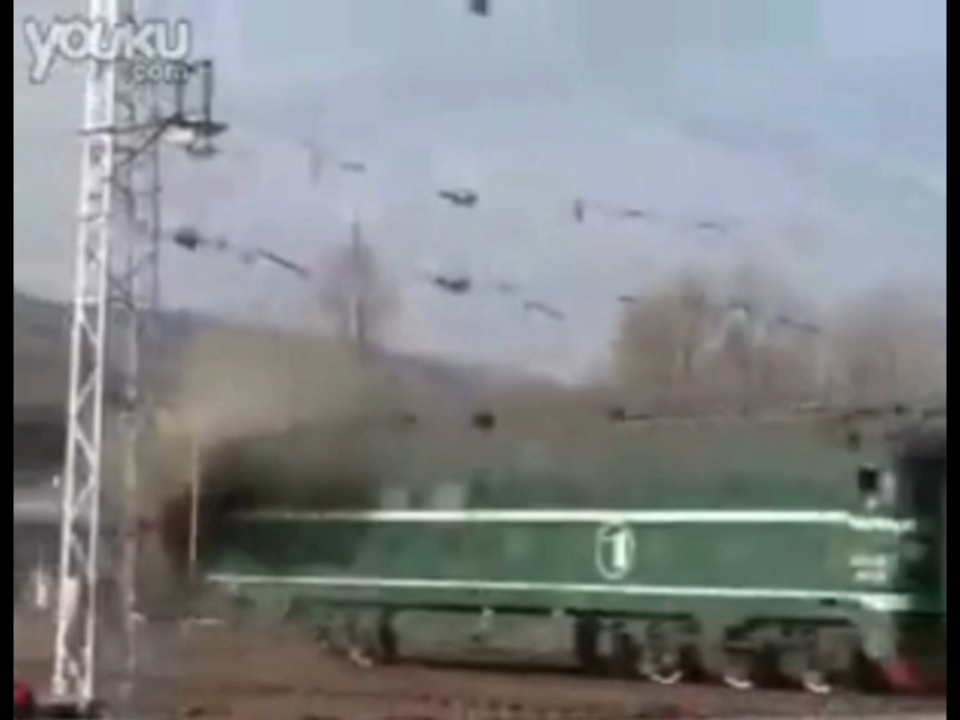 【Yuki亭亭子】某咸鱼coser的自我介绍！-王星燃Fs-默认收藏夹-哔哩哔哩视频