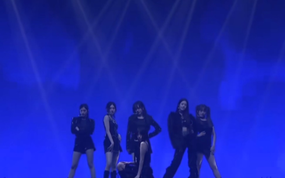 【IVE】《Blue Blood》音源 纯享版-bilibili(B站)无水印视频解析——6li6在线工具箱