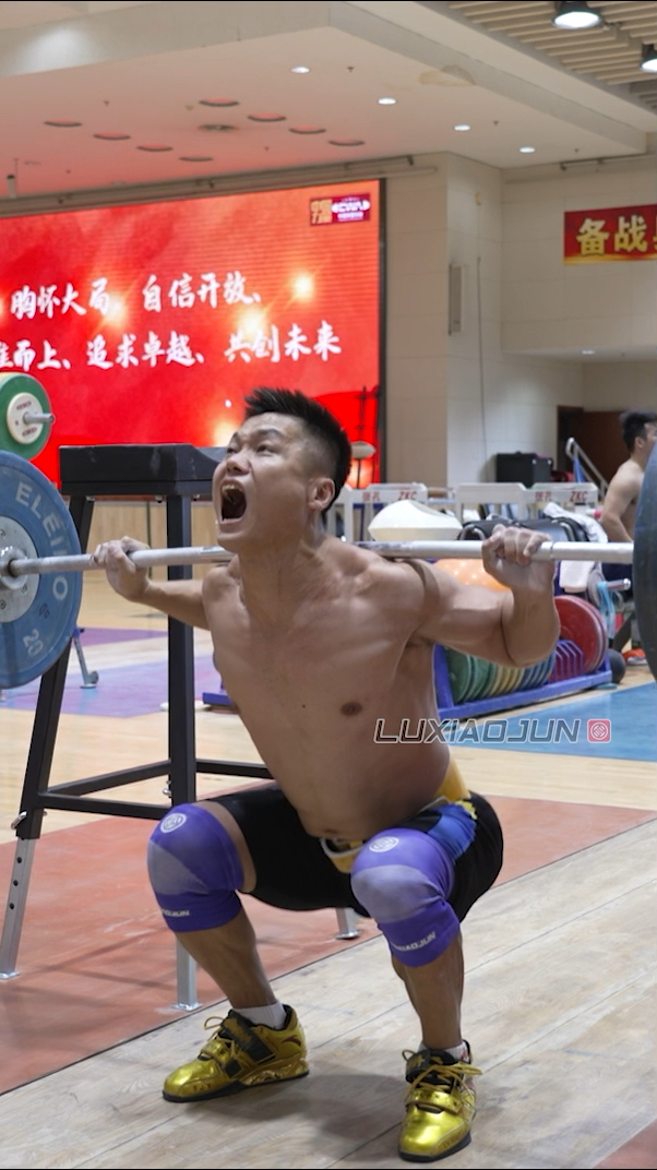 180kg，160kgX3_哔哩哔哩_bilibili