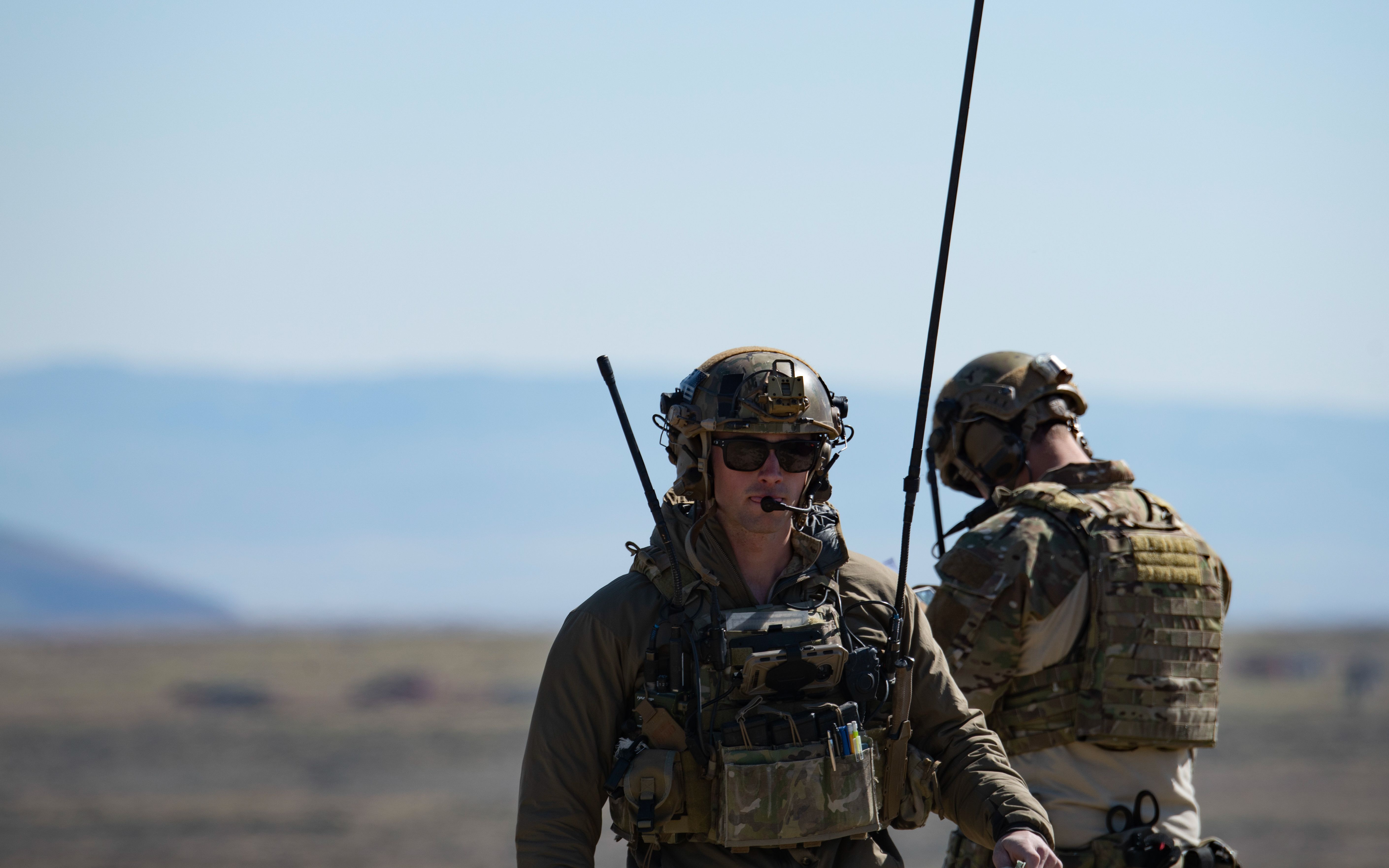 美国空军TACP 2020年4月为F-15E投弹提供引导_哔哩哔哩_bilibili