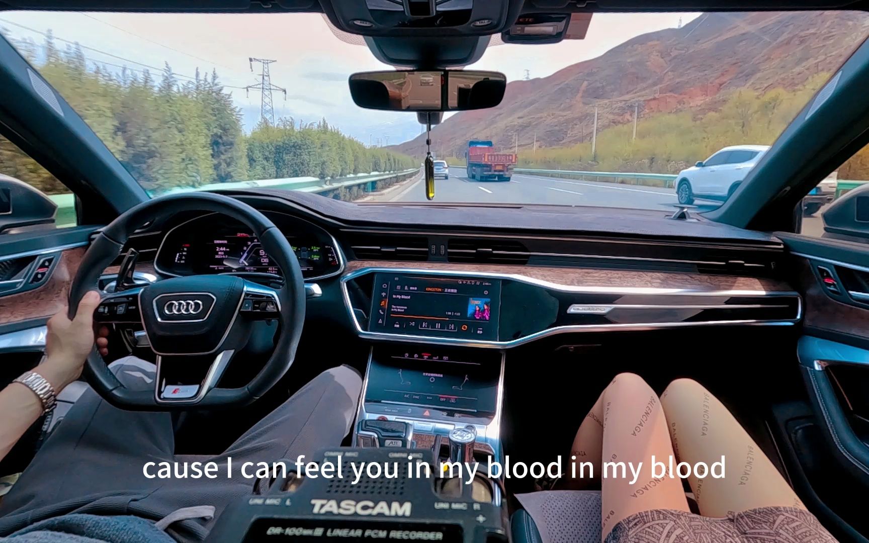 The Veronicas《In My Blood》奥迪A6L大B&O音响 《A6L大bo全网首发》（录音笔正中录制）（动态录制）-奥迪A6L大BO音乐台-奥迪A6L大BO音乐台-哔哩哔哩视频