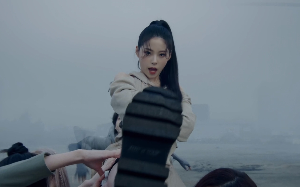 【8K/沉浸式体验】NMIXX/'O.O'/MV,收藏级画质-喜欢看4k的里里-喜欢看4k的里里-哔哩哔哩视频