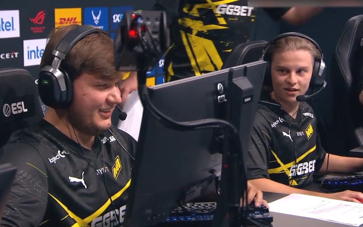 s1mple 铁 自 瞄-CSGO-CSBOY-CSGO-CSBOY-哔哩哔哩视频