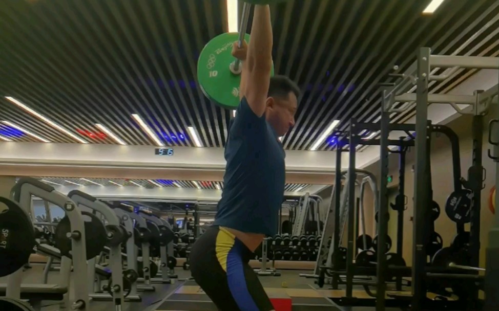 半挺 60Kg 5*2，55Kg 5*2；硬拉 130Kg 3*3_哔哩哔哩_bilibili