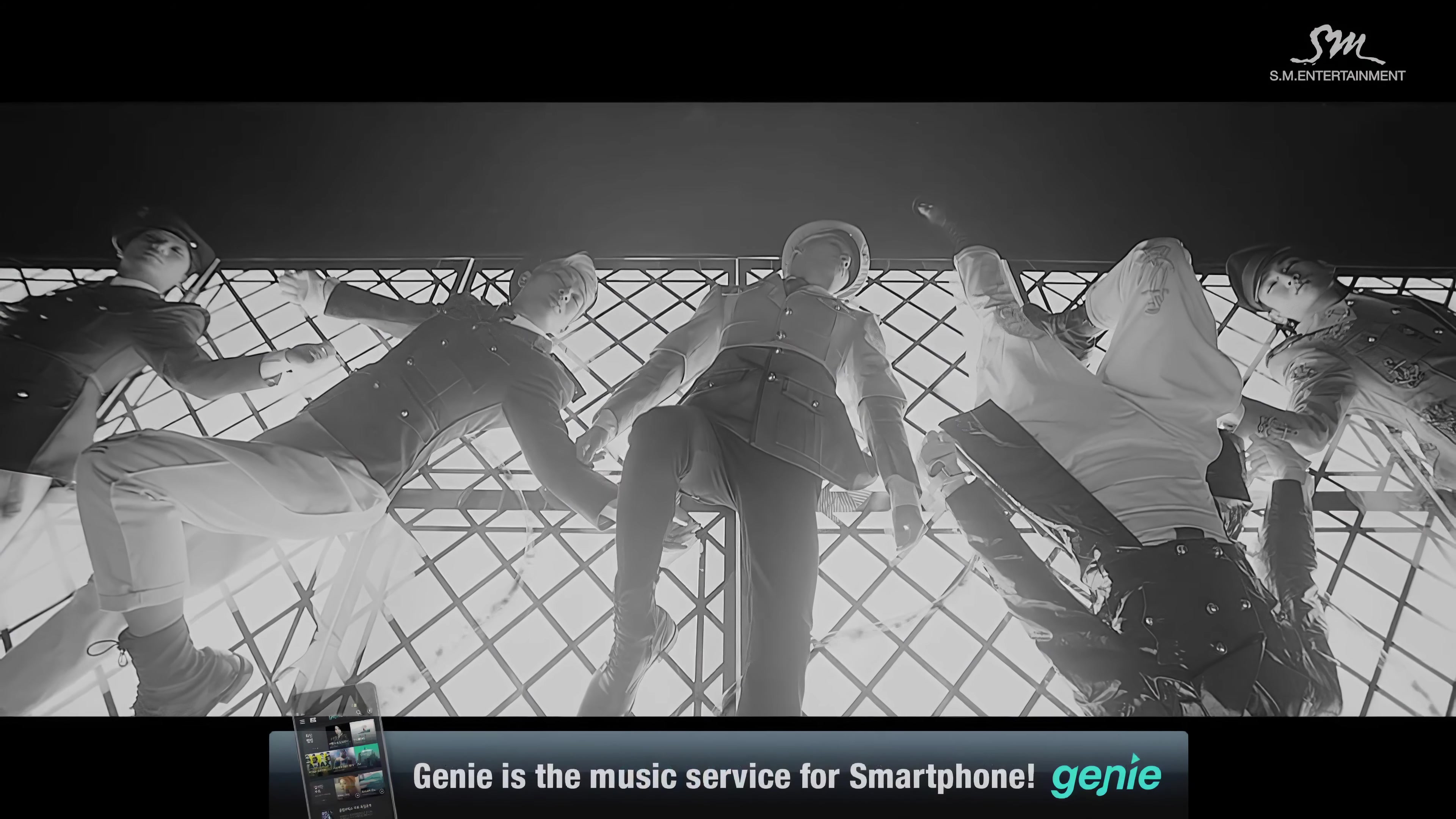 SHINee - ' Everybody ' MV （UHD 4K 60FPS ）【歌词字幕已施工】_哔哩哔哩_bilibili