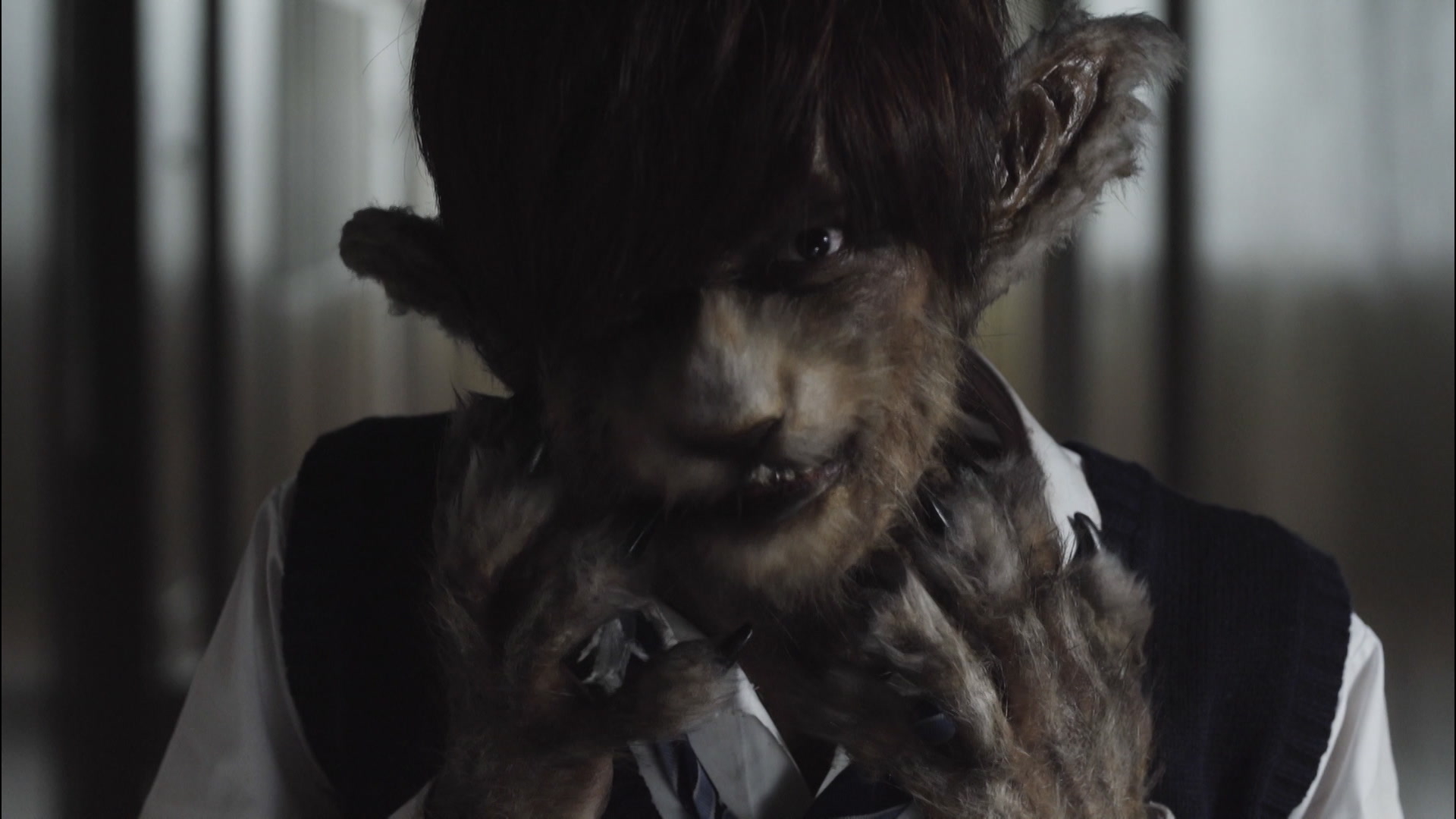 【biz×ZERA feat.LOLUET】Loveit?【MV】【中文CC字幕】-馧丂-好听要听-哔哩哔哩视频