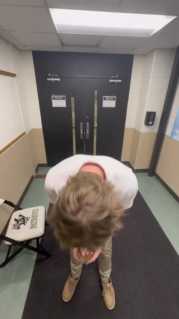 在美高怎么和同学打好关系-Sunny__L__-Sunny__L__-哔哩哔哩视频