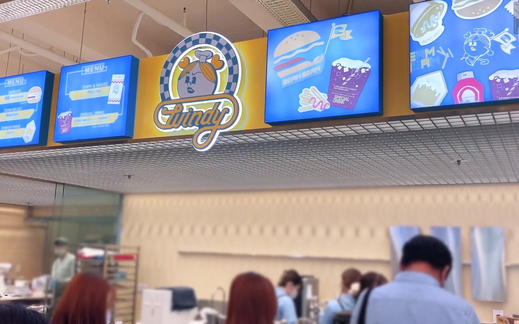 WINDY BURGER 营业实况，看来生意还行_哔哩哔哩_bilibili