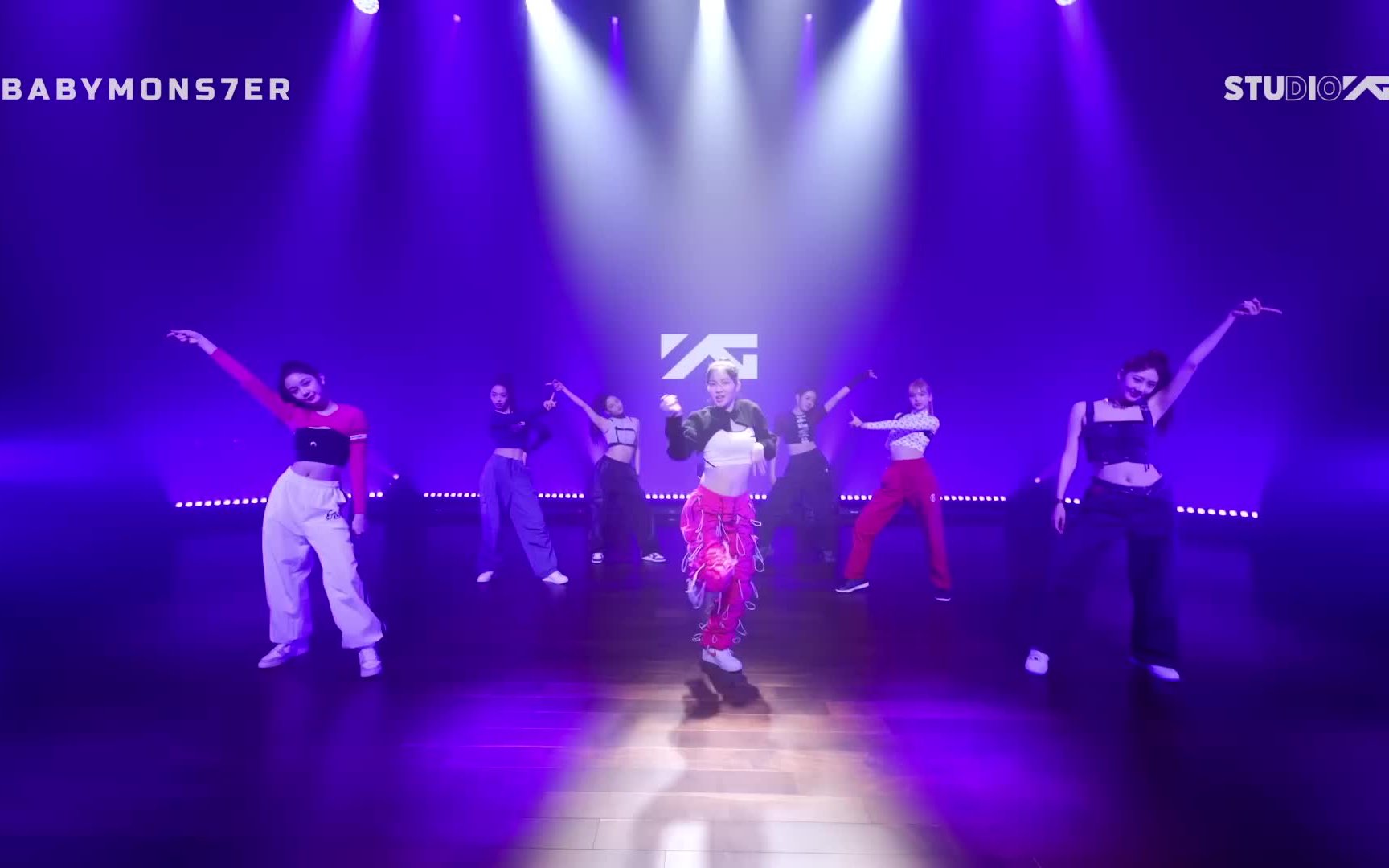 【练习室】BabyMonster 2NE1 MASH UP 舞蹈翻跳