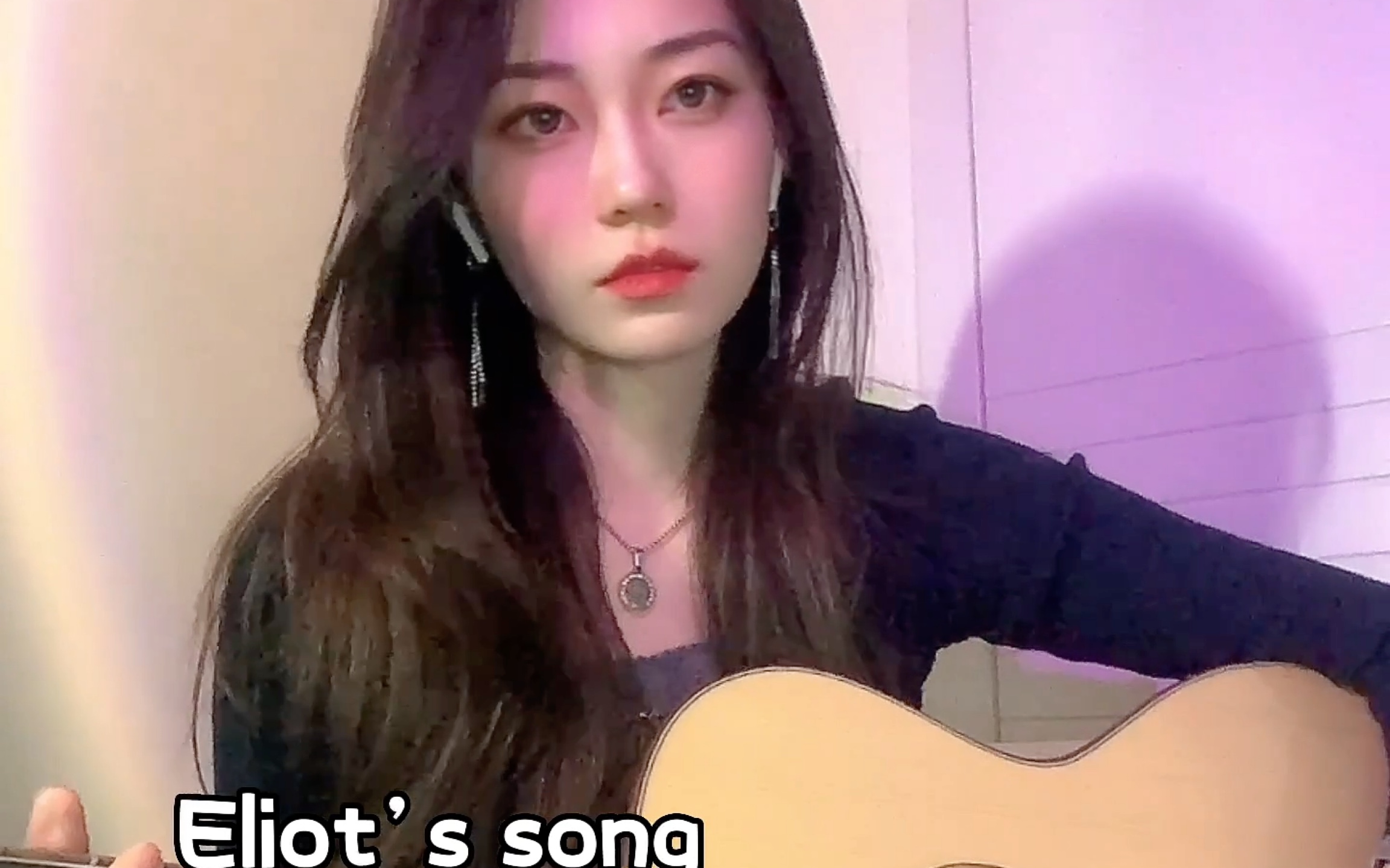 考完了快来听歌！亢奋里最喜欢的歌～Eliot’song “你和我的吉他 是我仅剩的朋友”听一次哭一次-K-clean-K-clean-哔哩哔哩视频