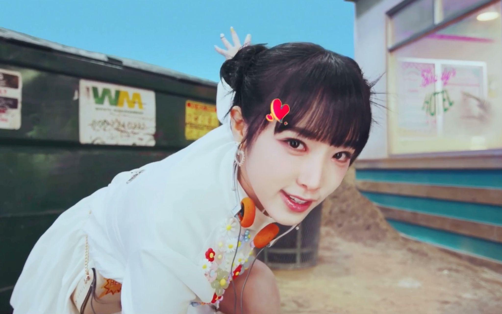 『崔叡娜YENA —SMiLEY（feat.BIBI）』0117solo出道！_哔哩哔哩_bilibili