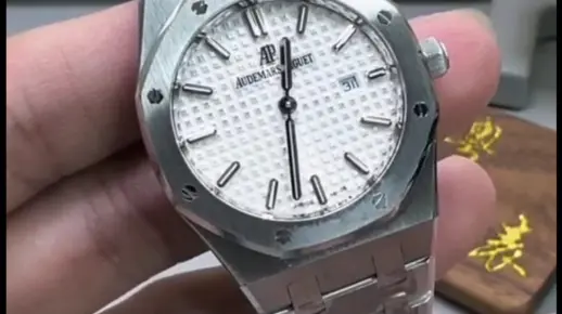 ZF工厂爱彼皇家橡树67651女款石英细节拍摄评测_哔哩哔哩_bilibili