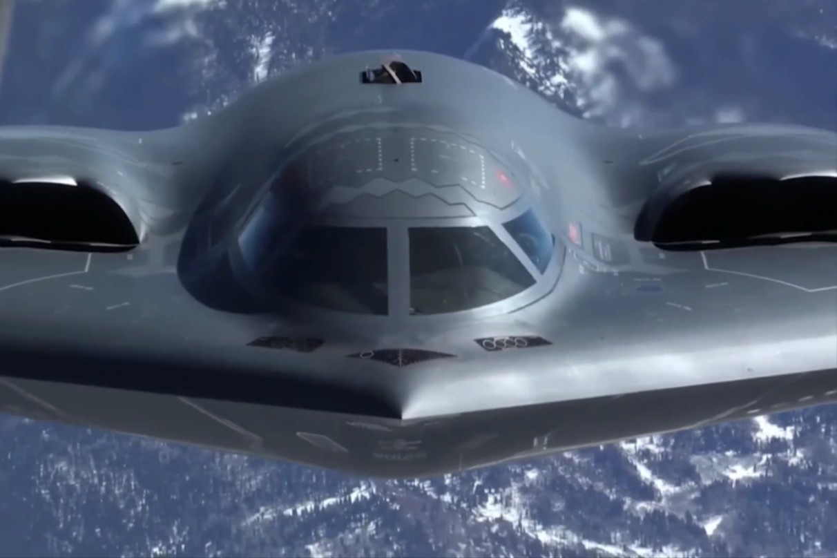 看了这么久乒乓球，零距离看看B2吧，这玩意太厉害了-实战乒乓剪辑-实战乒乓剪辑-哔哩哔哩视频