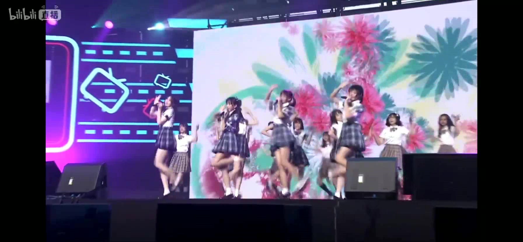 【AKB48 Team SH】持续的爱恋（AKB48 Team SH及姐妹团经典演出歌曲音乐）_哔哩哔哩_bilibili