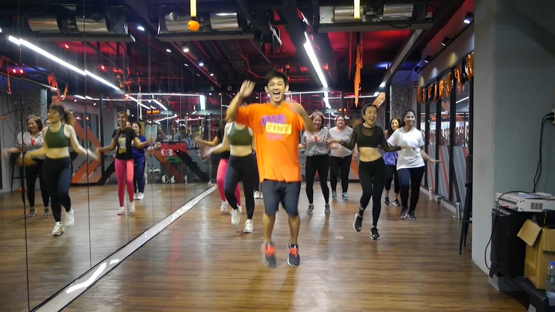 【自用】SISTAR - Shake It ｜ Golfy Dance Fitness-名称什么的很重要嘛-8月新-哔哩哔哩视频
