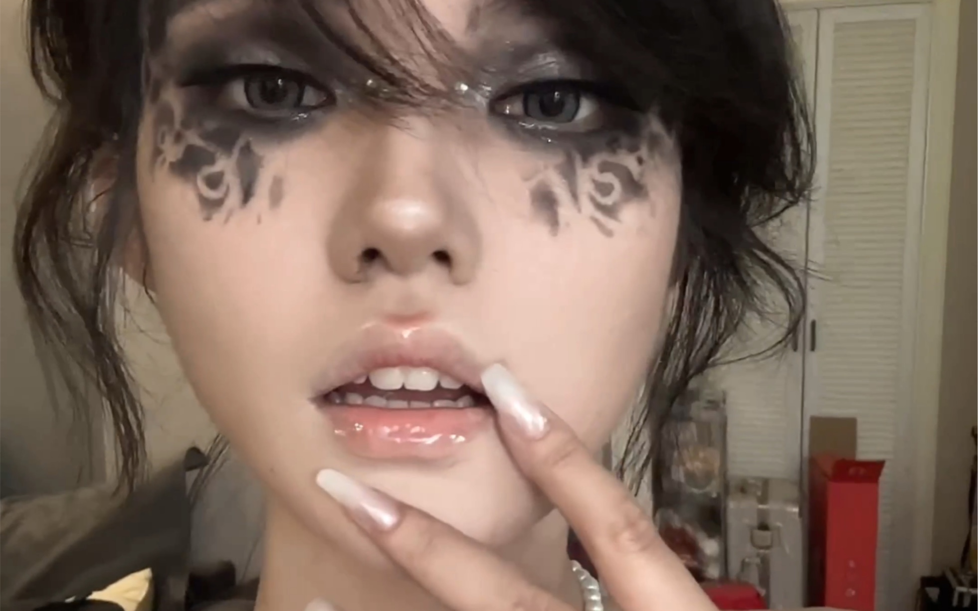 化妆从没翻过这么大的车…-你十八o3o-你十八o3o-哔哩哔哩视频