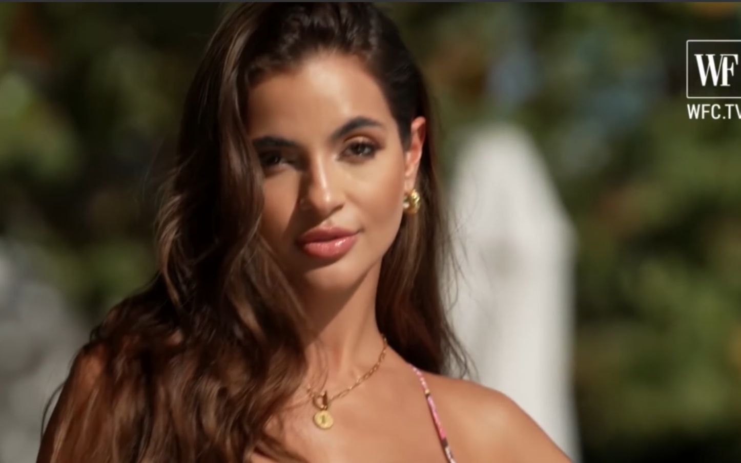 Luli Fama spring-summer 2021 _ Miami_哔哩哔哩_bilibili