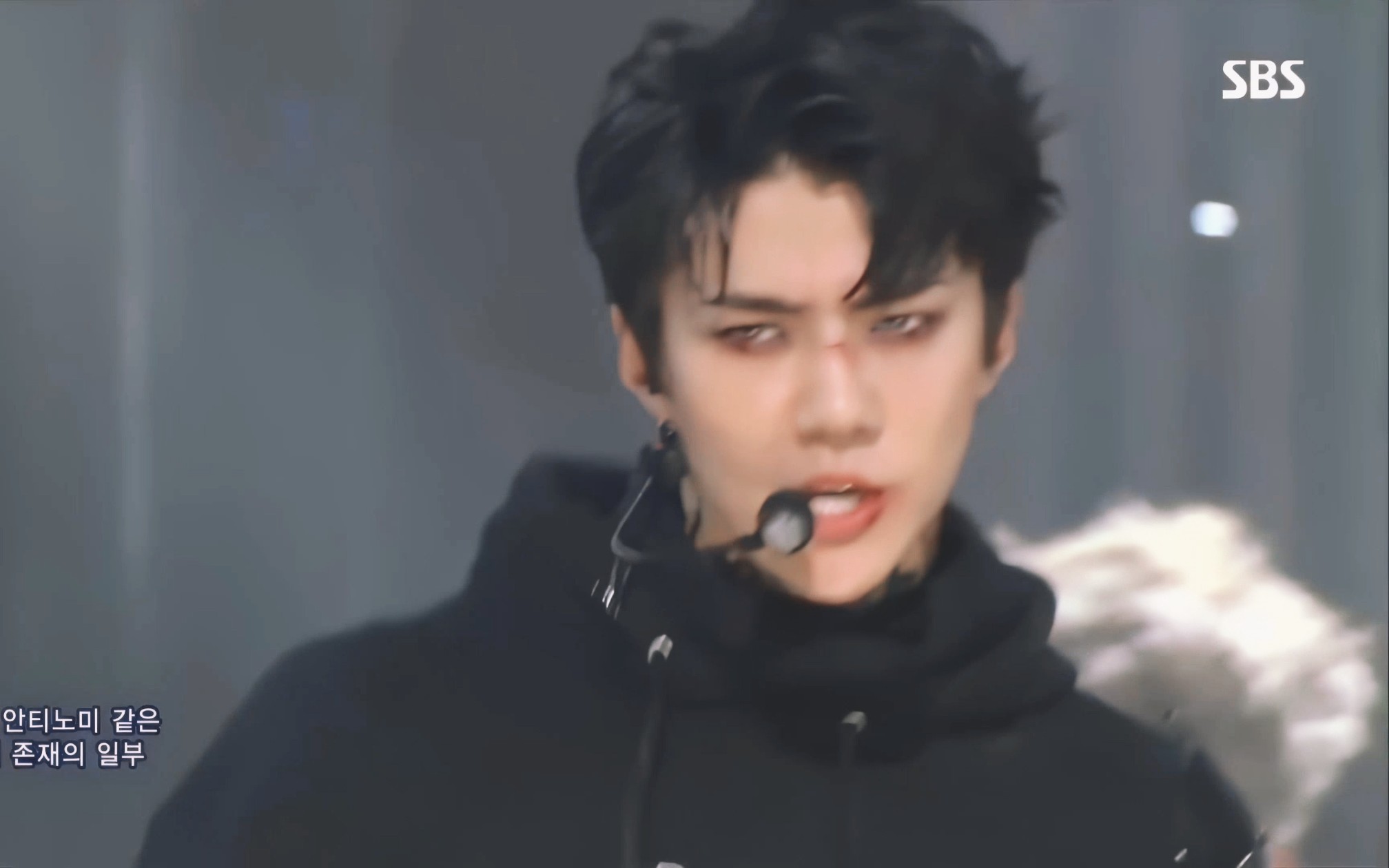 【4K】《Monster》EXO舞台现场20160612-Amingosk-20240225bgm-哔哩哔哩视频