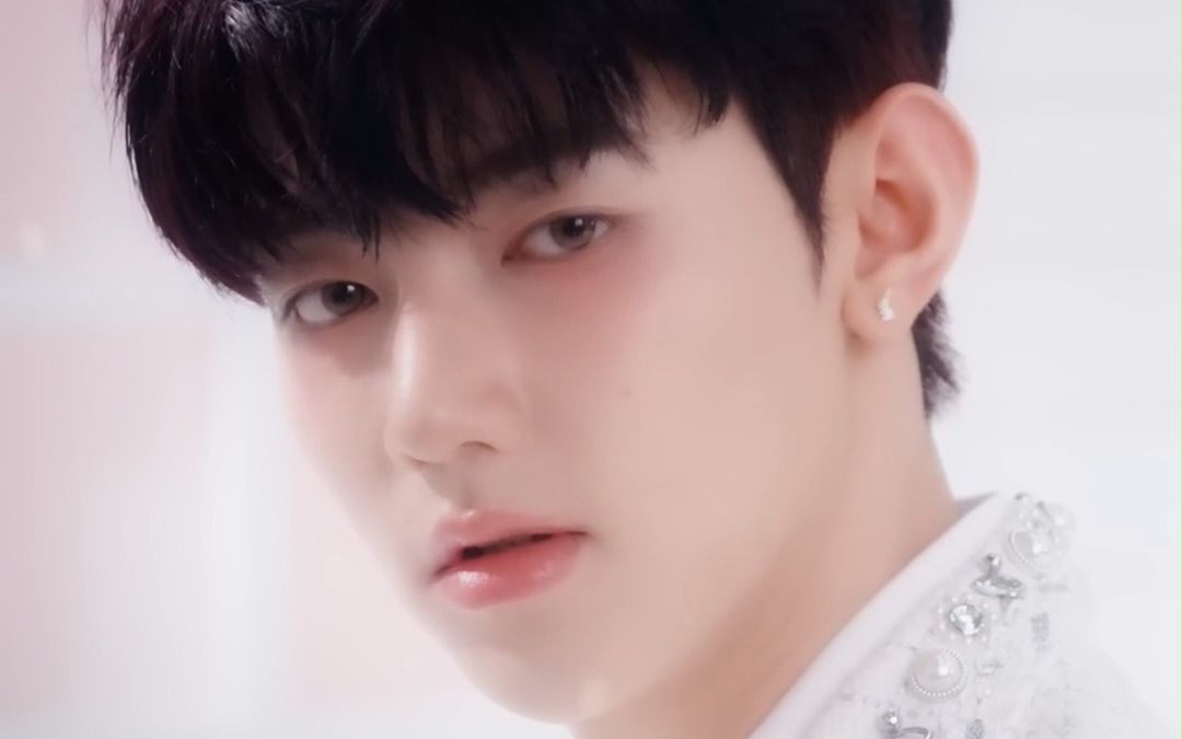 【ZB1】Moving Portrait-Fairytale ver.-ZB1_ZEROBASEONE-ZB1_ZEROBASEONE-哔哩哔哩视频