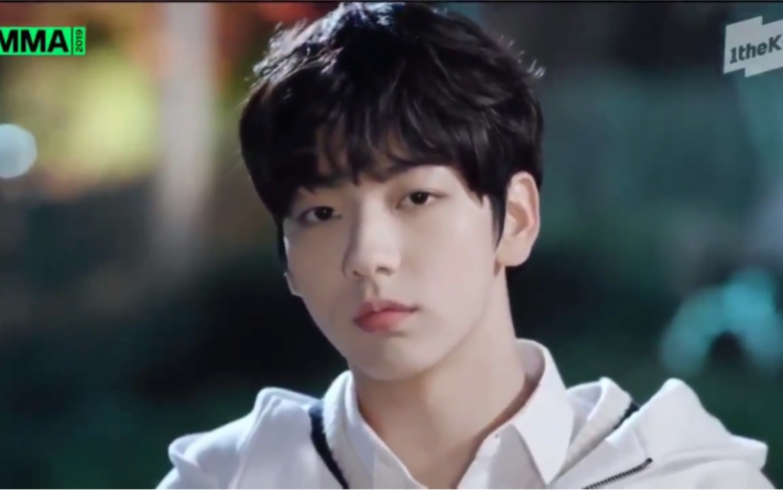 【TXT】191130 MMA 2019 舞台全场(Intro+New Rules+Bridge+Run Away)_哔哩哔哩_bilibili