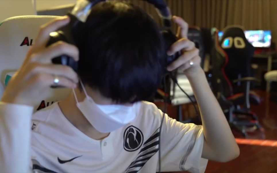 the shy中文越来越好了呀_哔哩哔哩_bilibili