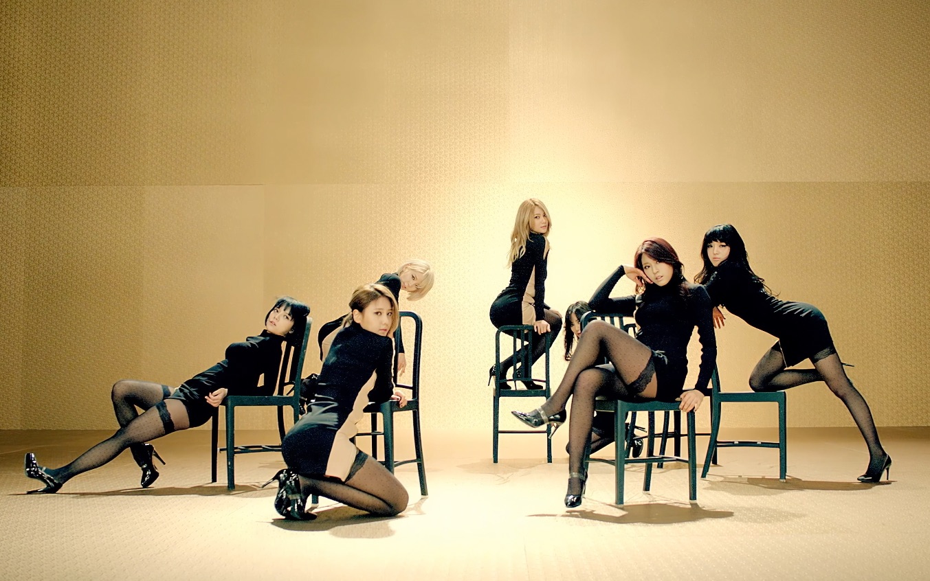 【4K 60P HDR】AOA - Miniskirt M-V-永恩不许上线吃兵-222-哔哩哔哩视频