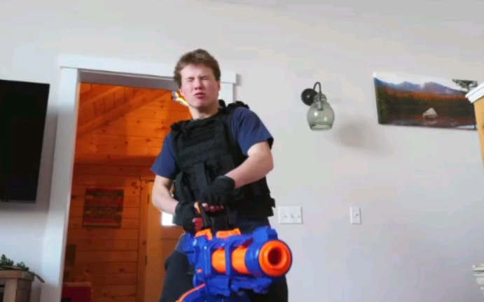 如何赢得一场Nerf战争（How To Win A Nerf War）(硬核推广）_哔哩哔哩_bilibili