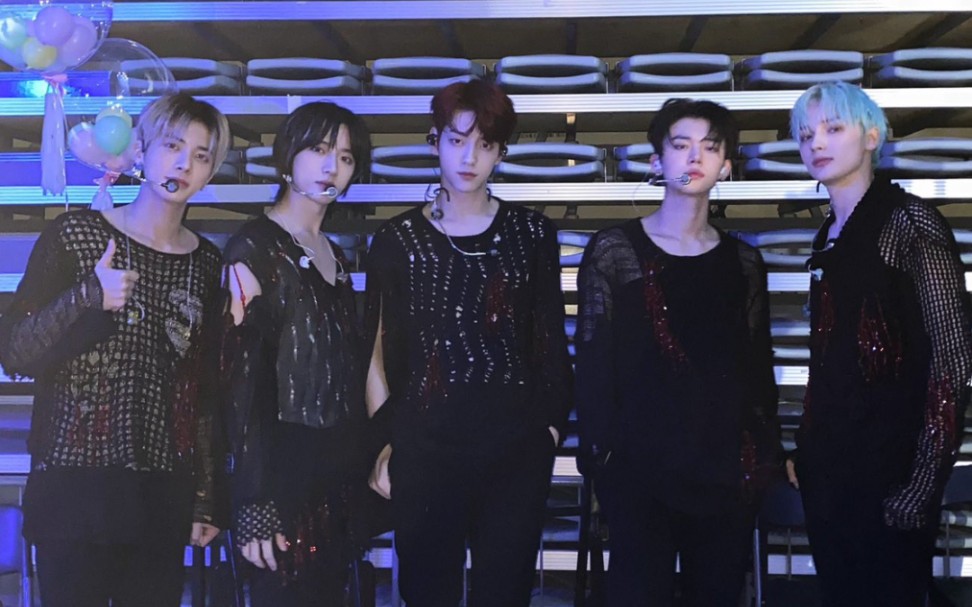 【TXT】211003 舞台合集 更新主舞台视角_哔哩哔哩_bilibili