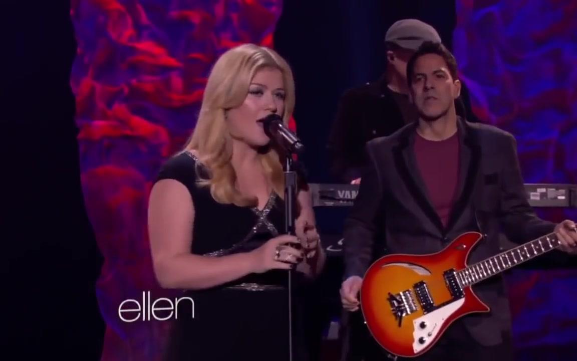 【代表作】Kelly Clarkson - Catch My Breath (Live on The Ellen Show) 2012.11. ...