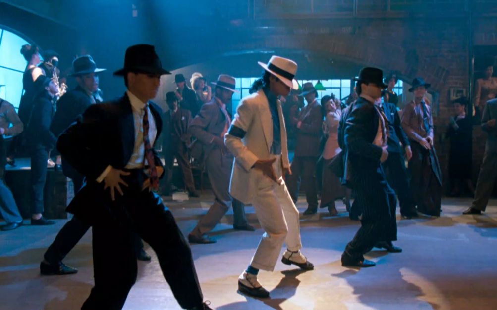 Michael Jackson - Smooth Criminal 【中英字幕】_哔哩哔哩_bilibili