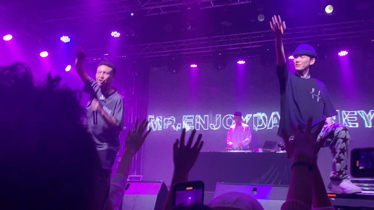 ICEproud张子豪&BABYBO 20201031 成都 最后一首 棍气 - 视频下载 Video Downloader